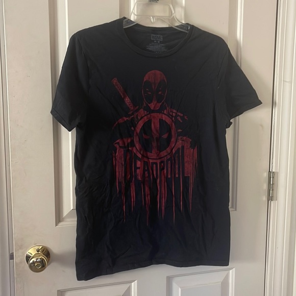 Marvel | Shirts | Deadpool Tee | Poshmark